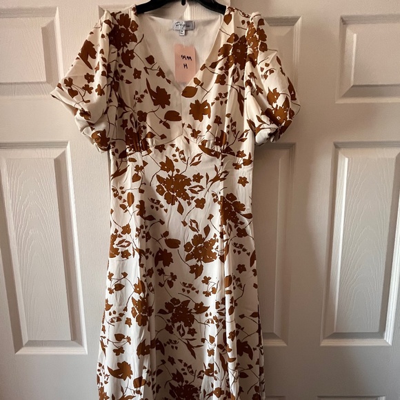 Polagram | Dresses | Polagram Floral Dress | Poshmark